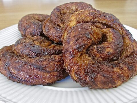 Zeeuwse bolus zelf bakken - Eetplezier & Meer